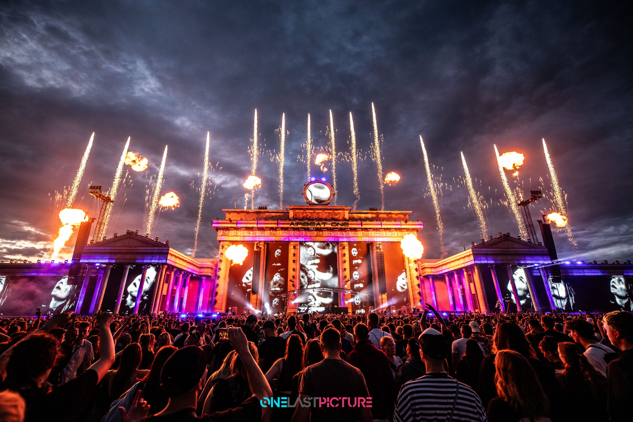 Größte Geburtstagsfeier Mecklenburg-Vorpommerns 210.000 Fans feierten ...